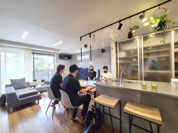 お客様の声 | 屋上のある家を木造戸建住宅で実現｜プラスワンリビング（Plus One Living）